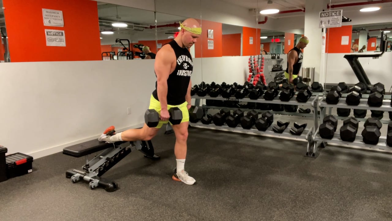 RFE Split Squat – Eccentric - Bandana Training Club